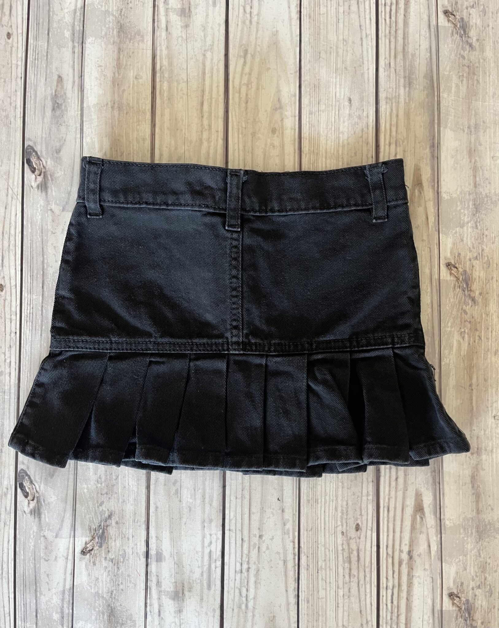 POLLERA JEAN NEGRA VOLADOS – Surikitos